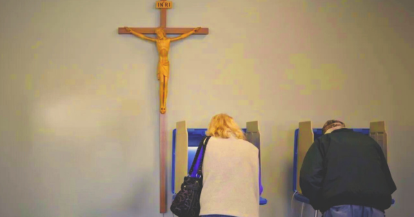 God in the Voting Booth: How American Religion Shapes the Politics of ...